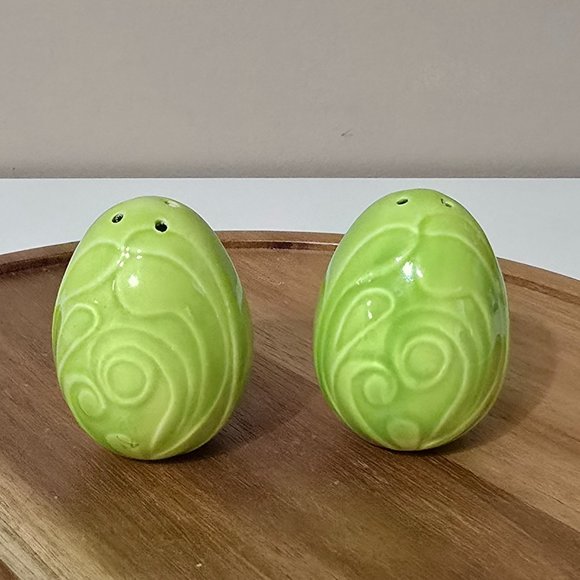 Kitchen | Pastel Green Easter Egg Salt And Pepper Shakers | Poshmark